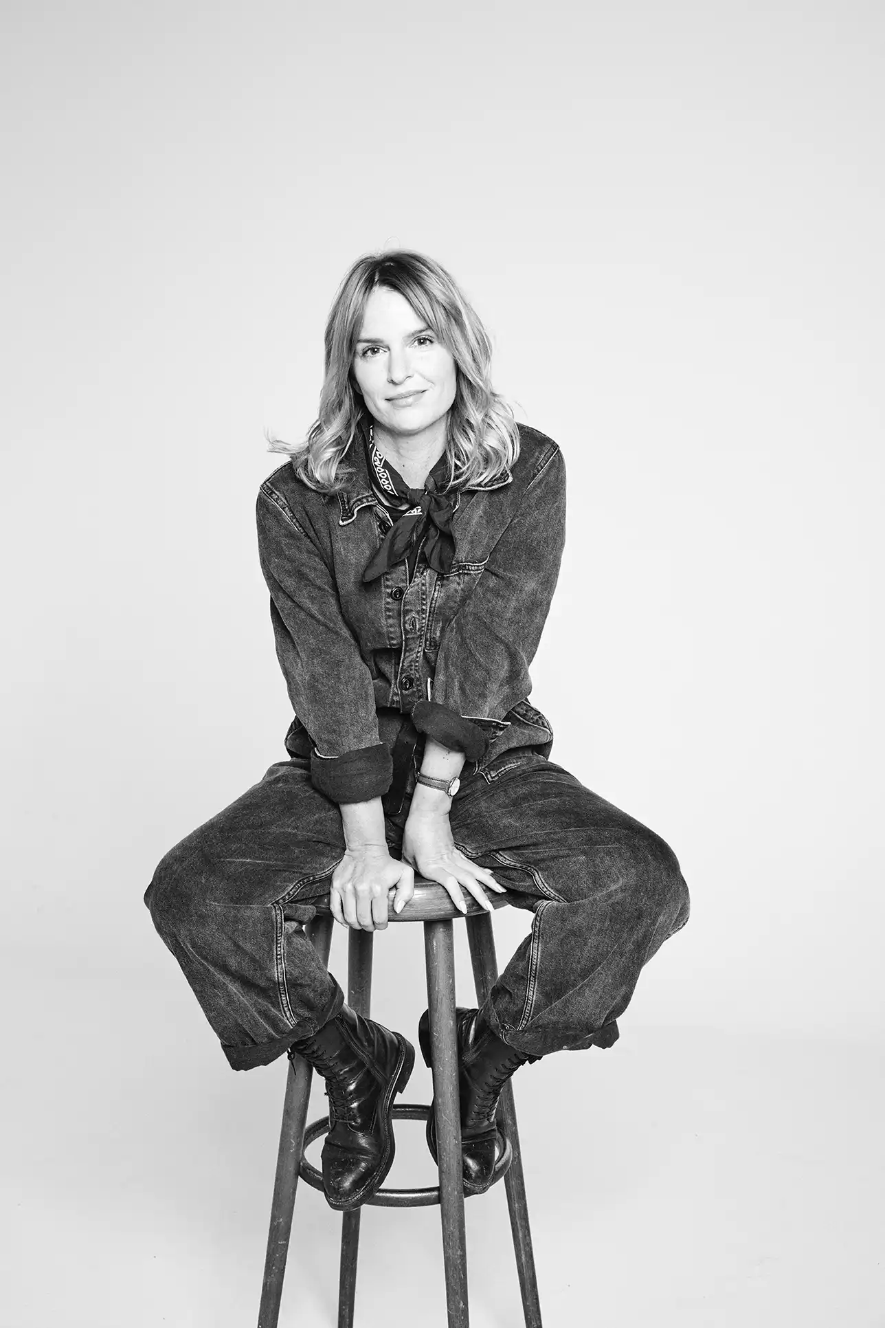 Julia JUNGLAS - BALLSAAL ARTIST MANAGEMENT